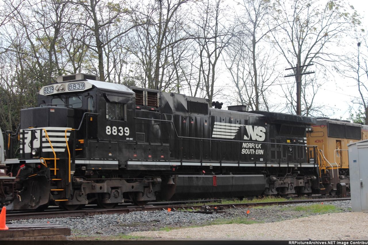 NS 8839